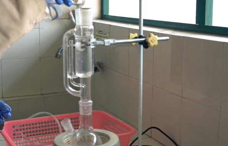 16 Gelas Kimia Laboratorium Beserta Fungsinya - Ditsalab